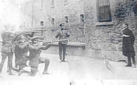 Three Anti-Treaty IRA Men executed in Dundalk 1923, leads to shootout ...